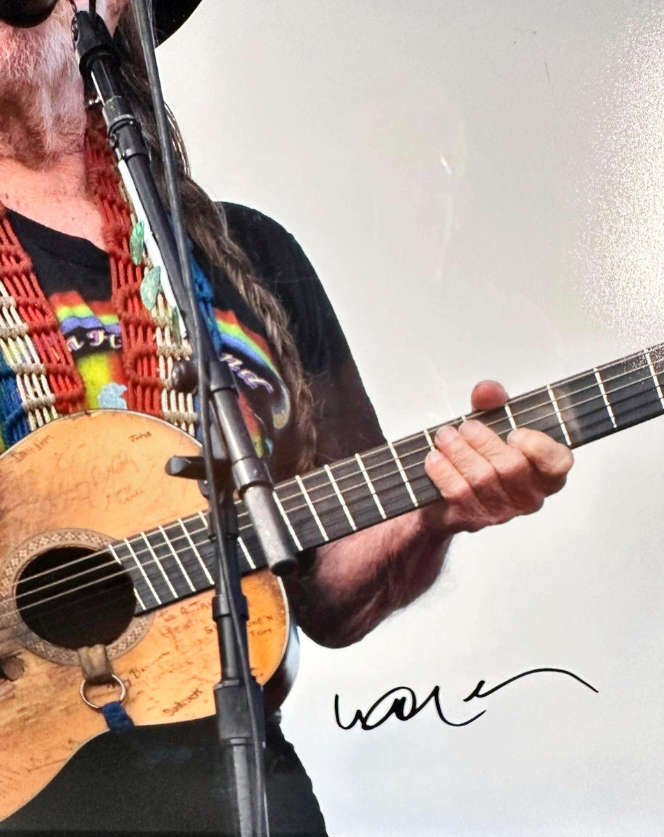 Willie Nelson with Signature on American Flag – Sevyn